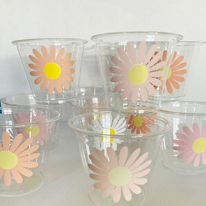 Daisy Wildflower Party Cups 9 Oz Plastic Disposable Wine Drink Favor ...