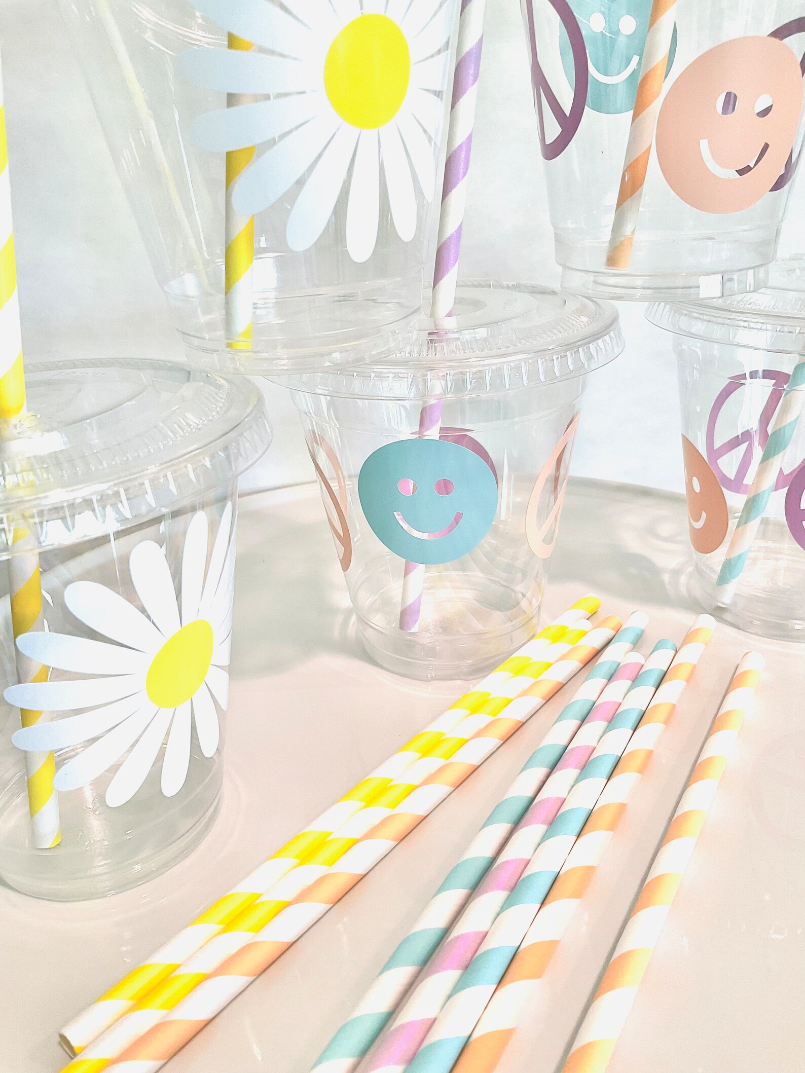 Daisy Plastic Disposable Drink Cups Favor Cup Daisy Baby Shower Daisy ...