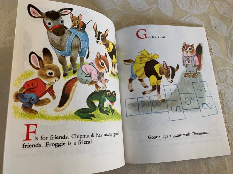 Richar Scarrys Chipmunks ABC a Little Golden Book - Etsy