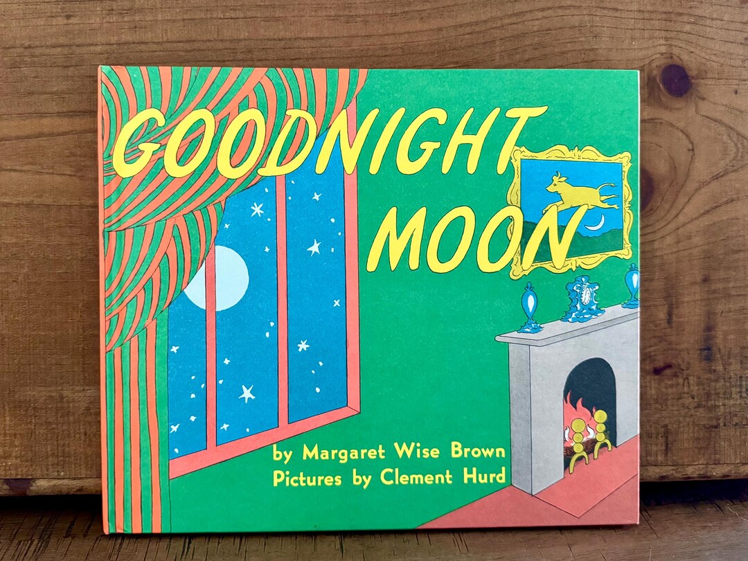 Goodnight Moon by Margaret Wise Brown, With Pictures by Clement Hurd - Etsy