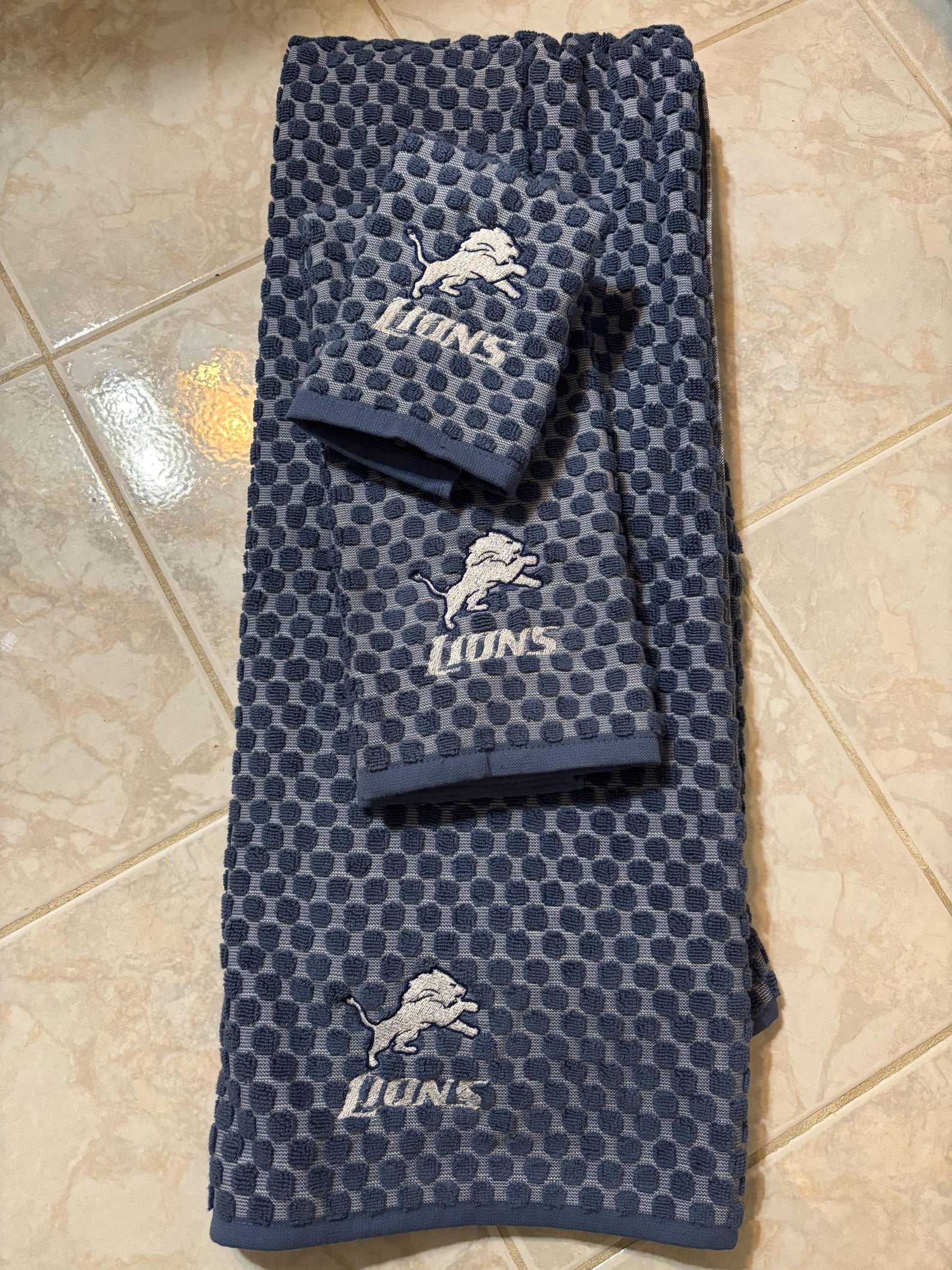 Lions 3 Piece Bath Sheet Towel, Hand Towel & Wash Cloth Embroidered Set ...