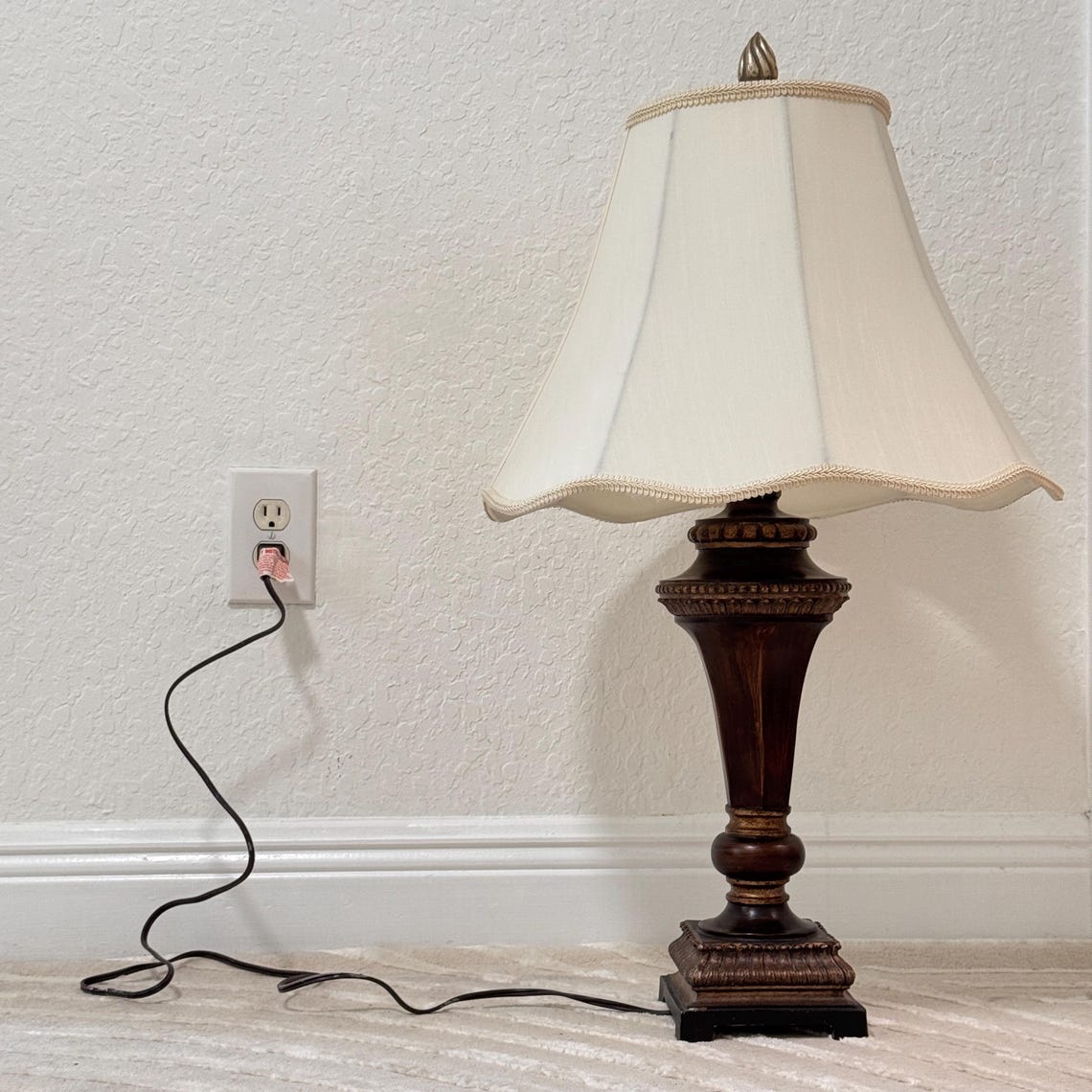 Vintage Table Lamp, Traditional American Lamp, 1980s USA Lighting ...