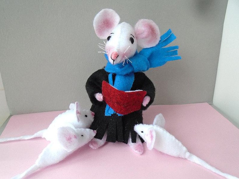 Pdf SEWING PATTERN the Story Teller Mouse Felt Miniatures - Etsy