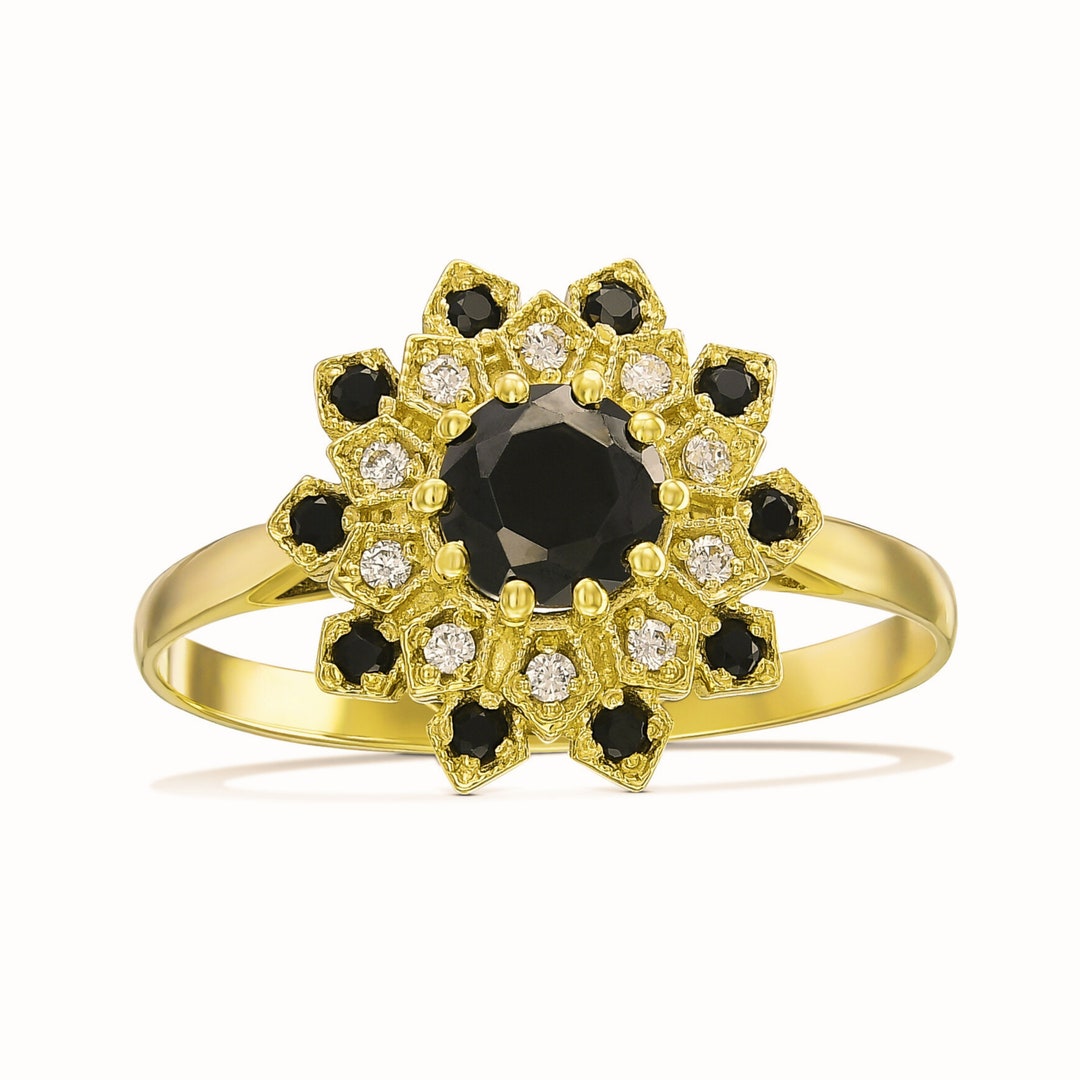 Luxurious Vintage Flower Engagement Ring, 14k Solid Gold With Black and ...