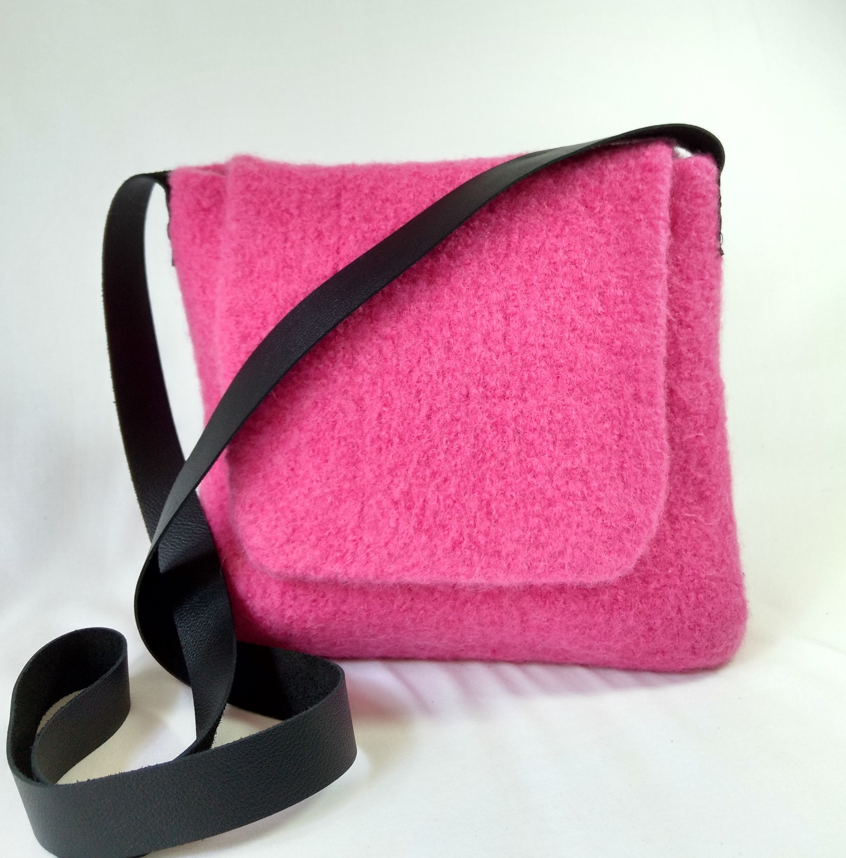 Felted Hipster Bags Knitting Pattern felted wool shoulder | Etsy