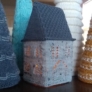 Christmas Knitting Patterns Knitted Trees, Mini Christmas Tree Cozy ...