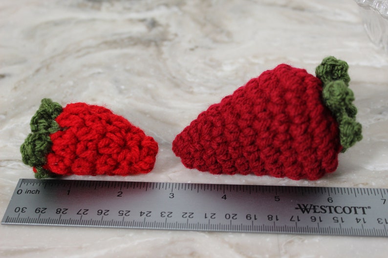 Crochet Strawberry Play Food: Amigurumi Fruit Toy - Etsy