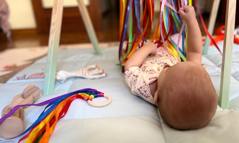 Montessori Rainbow Sensory Ring - Baby Hand-eye Coordination Toy - Etsy