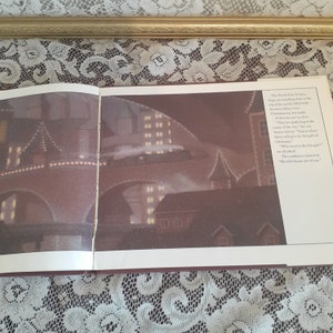 The Polar Express Written and Illustrated by Chris Van Allsburg, 1985 ...