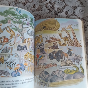 Noah's Ark A Little Golden Book by Barbara Shook Hazen, Vintage 1969 ...