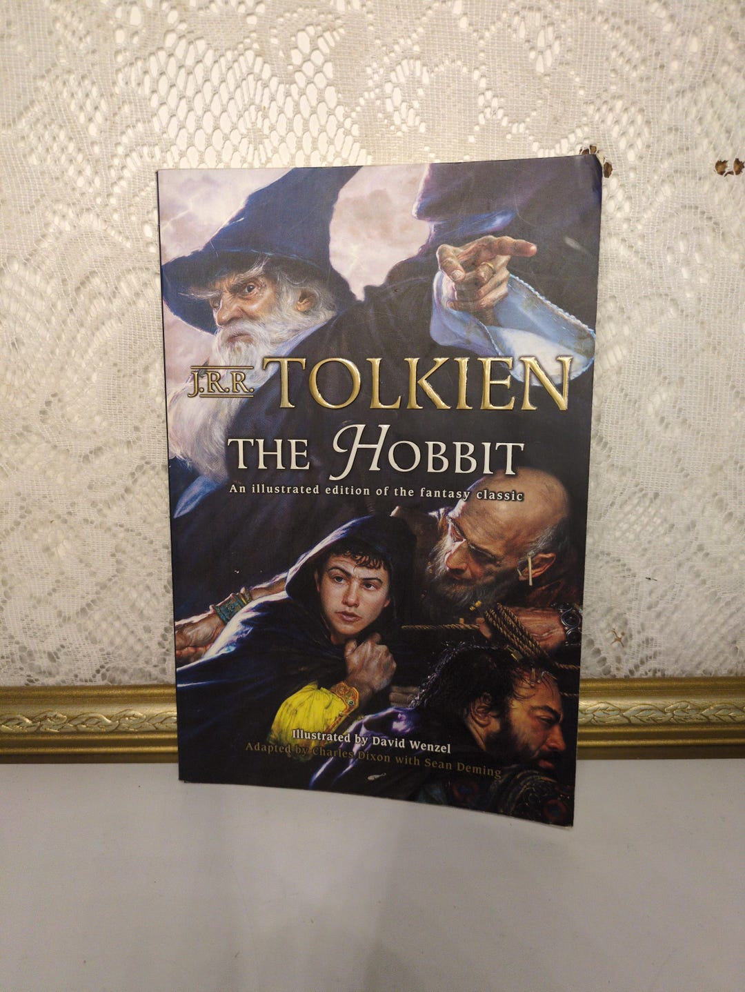 JRR Tolkien Book, the Hobbit Graphic Novel Illustrated by David Wenzel ...