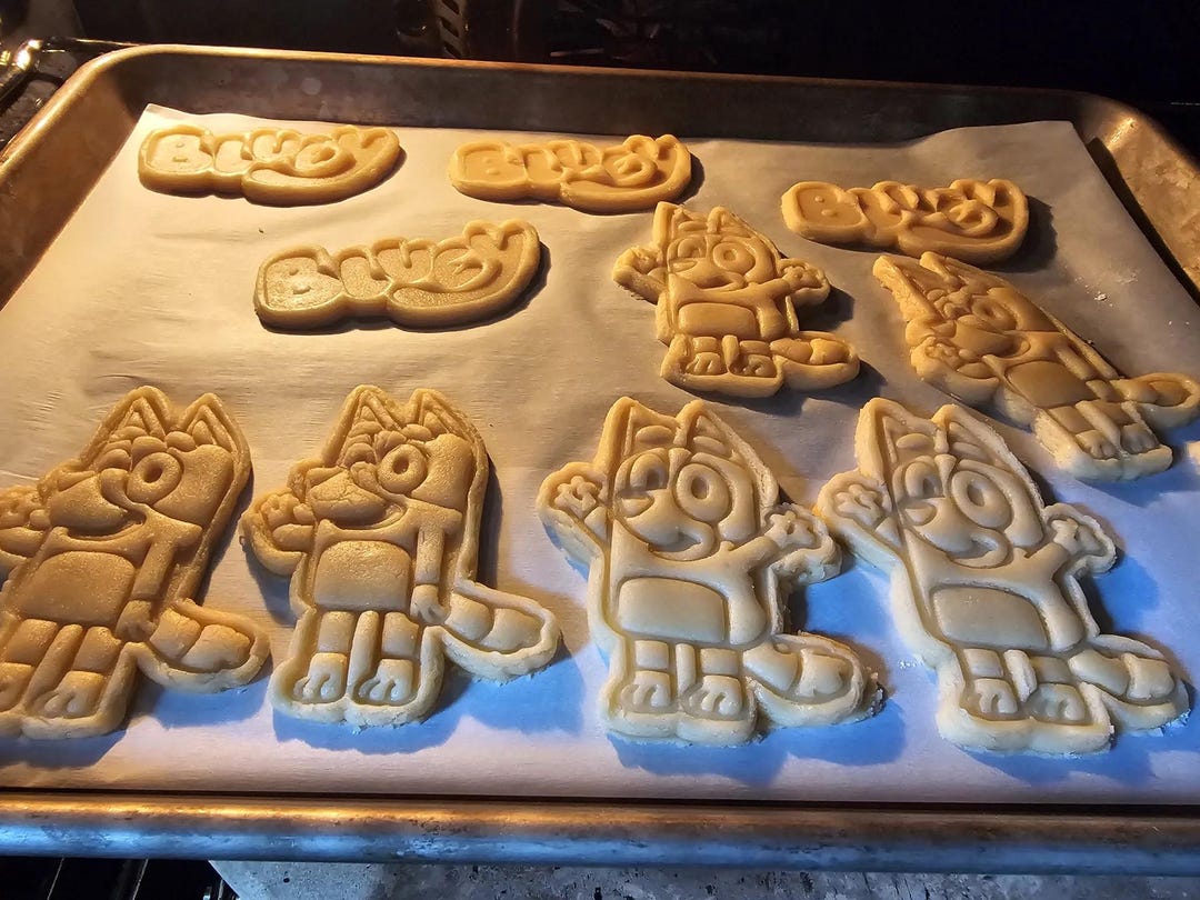 Bluey Cookie Cutter Set & Stamp Set Bluey Bingo - Etsy