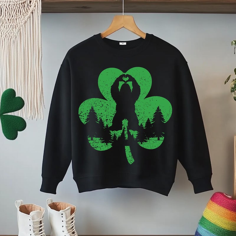 St Pattys Day Bigfoot - Etsy