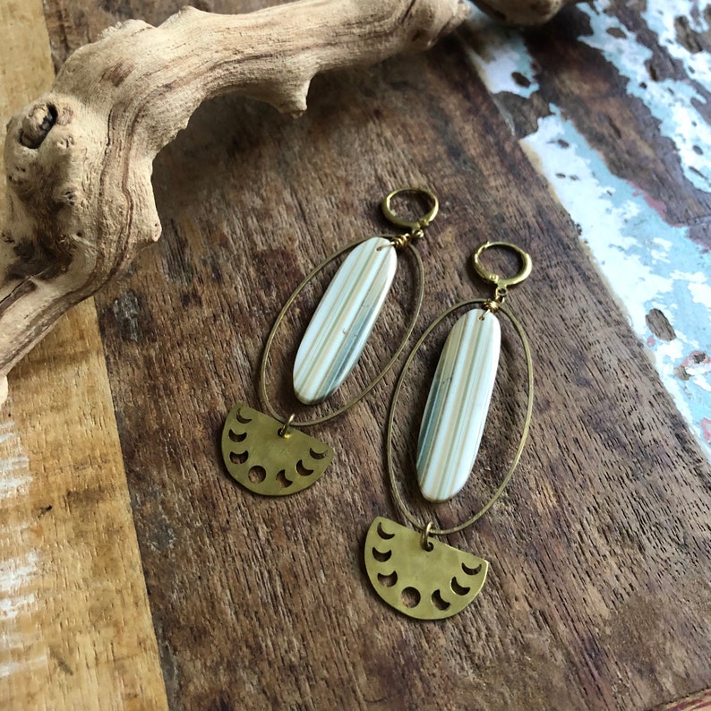 Banded Agate and Brass Moon Phase Earrings - Etsy