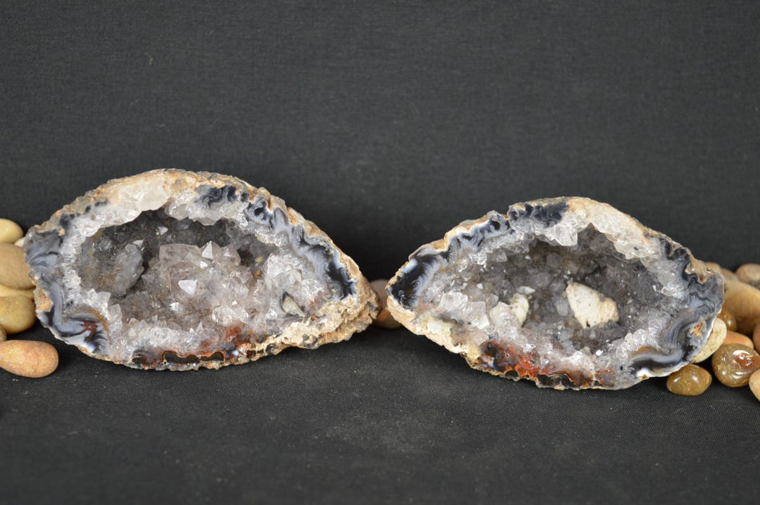 Gorgeous Oco Geode Large Pair Specimen Brazil Meditation Crystal Raw ...