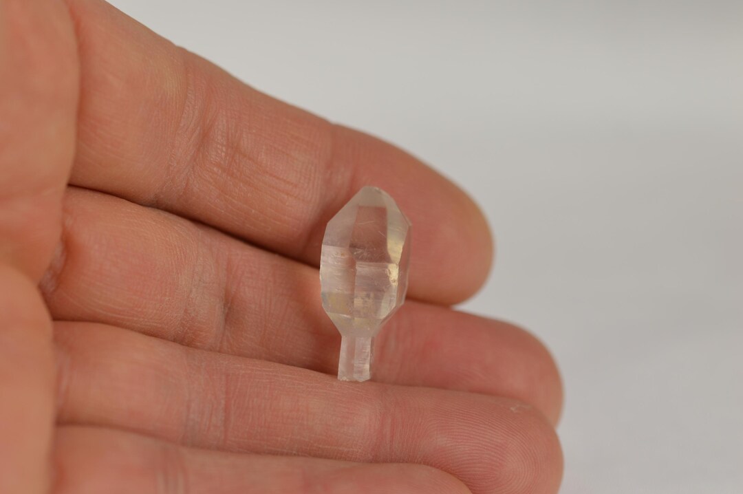 Gorgeous Quartz Sceptre Specimen Chakra Meditation Raw Rough Crystal ...
