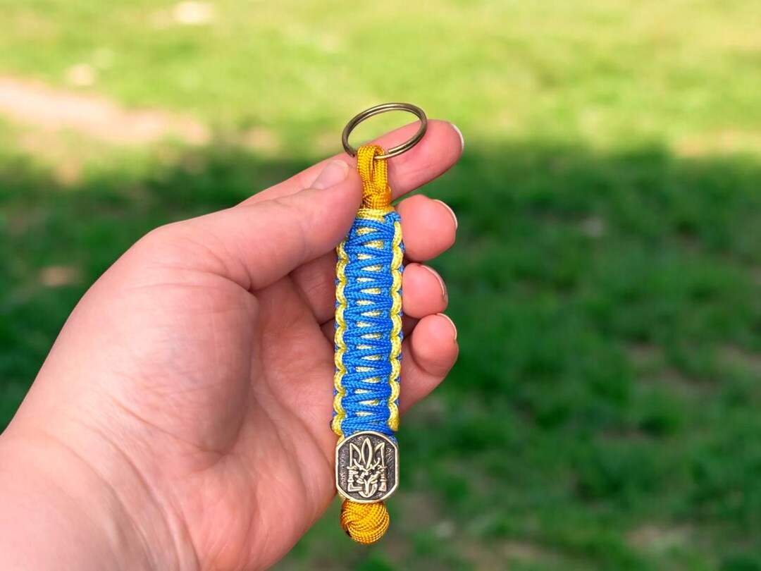 Paracord Keychain With Ukrainian Trident, Ukrainian Key Ring, Symbolic ...