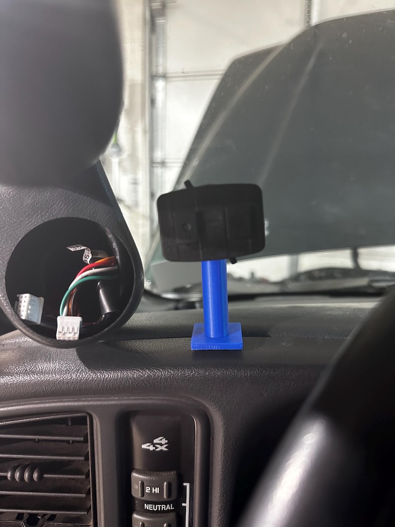 99-06 Silverado Edge CTS 2 or CTS 3 Dash Bezel Mount - Etsy