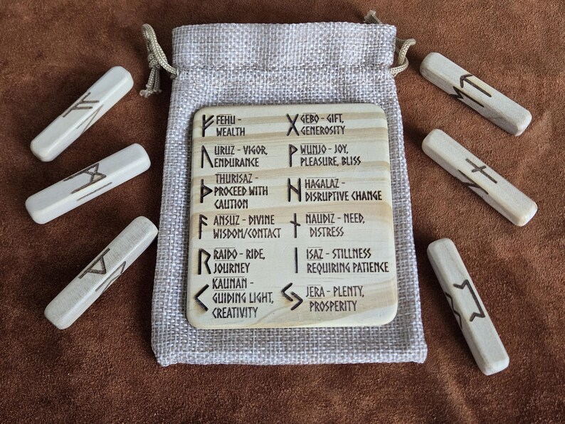 Elder Futhark Rune Dice Set - With Solid Wood Guide and Carry Bag! - Etsy