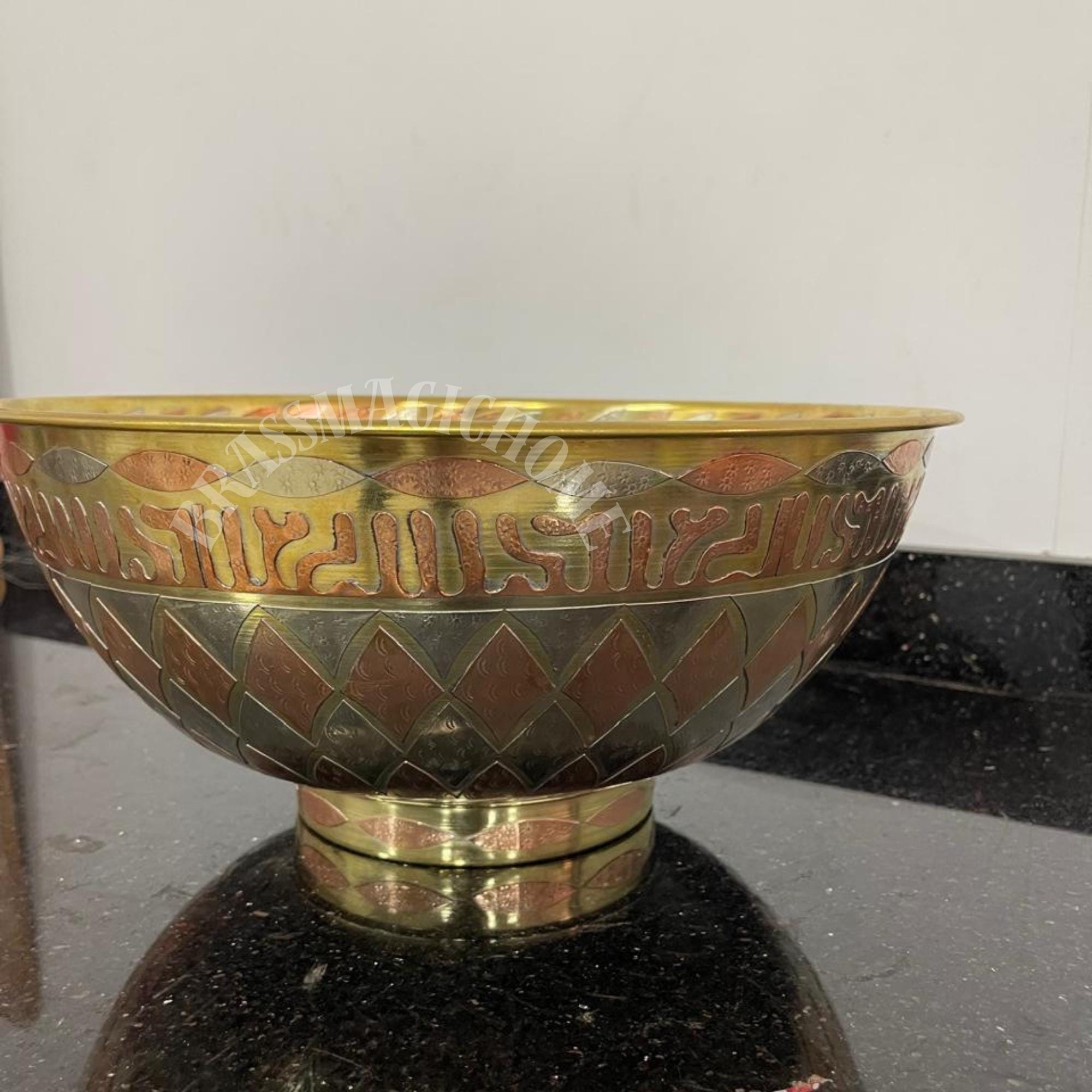 Engraved Round Brass Sink, Vintage Engraved Vessel Sink for Bathrooms ...