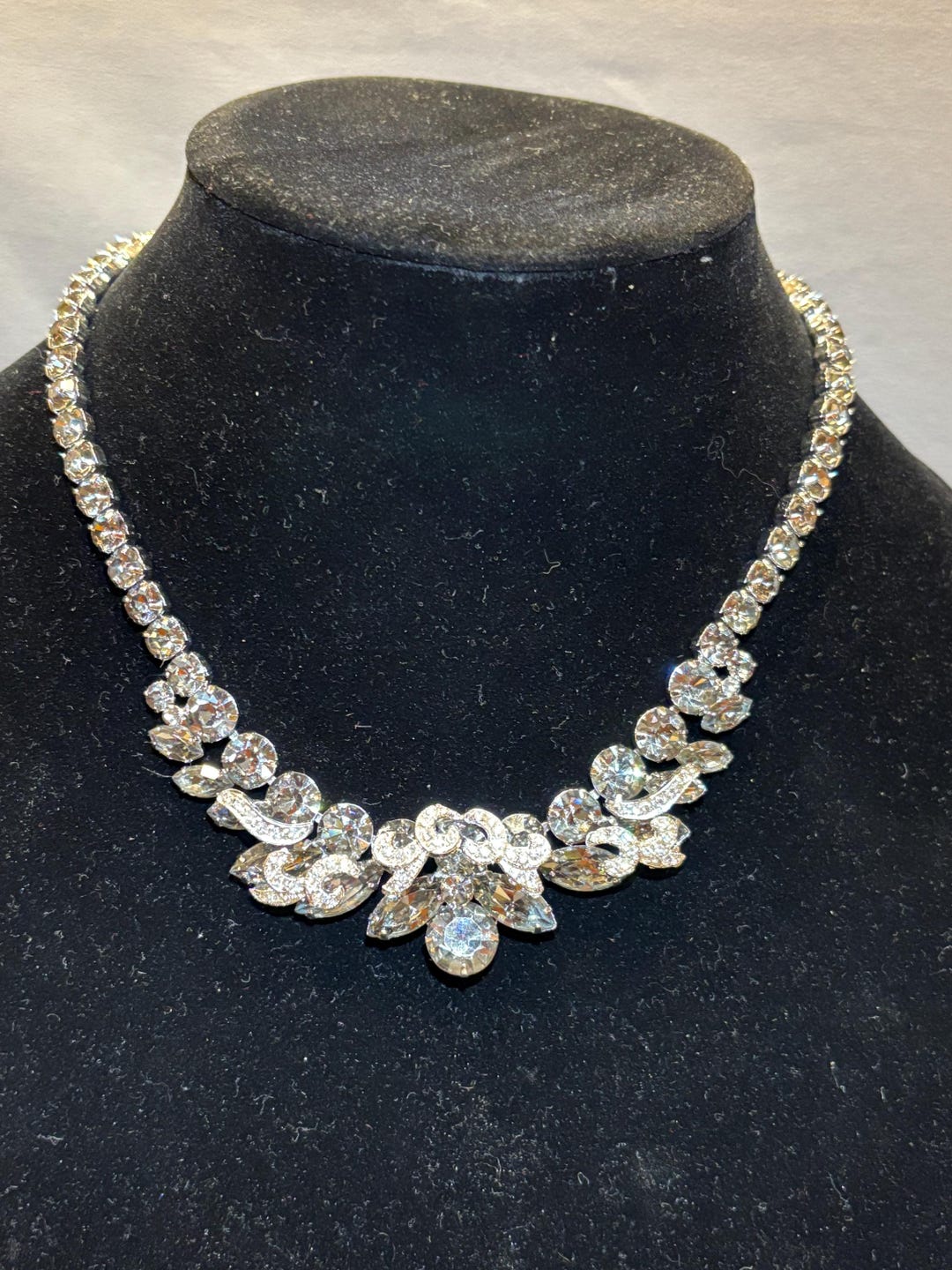 1950s Weiss Signature Necklace and Bracelet, Smoky-colored (41) - Etsy