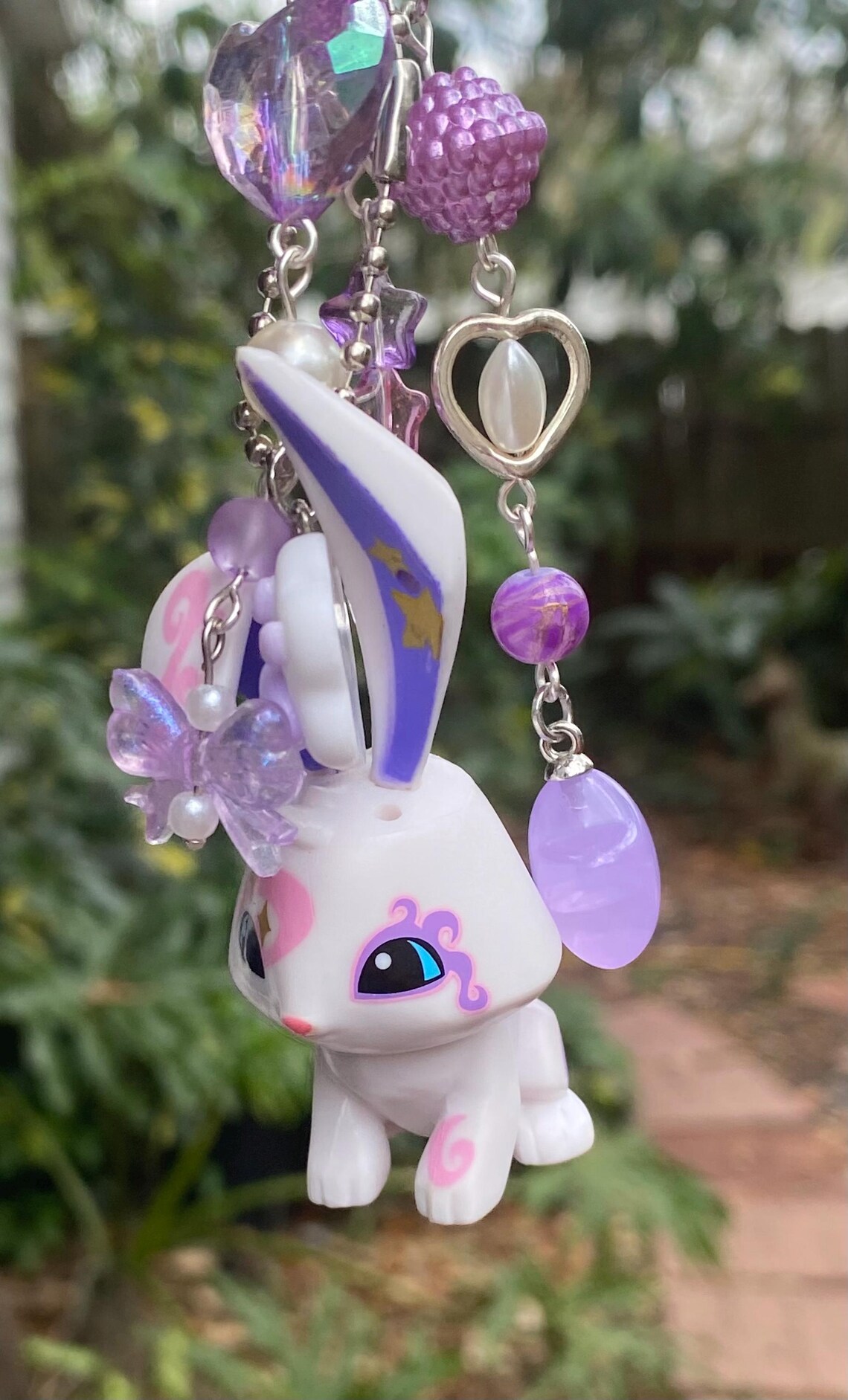 Wildworks Animal Jam Bunny Keychain- Eternal Glamdaisy- Animal Jam Gem ...