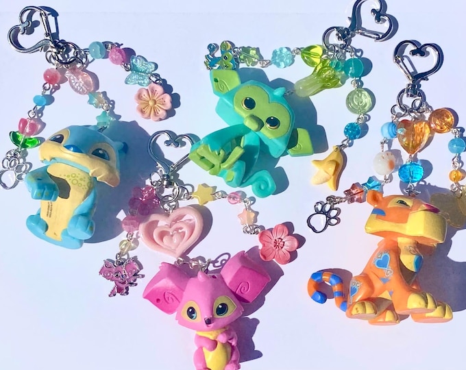Wildworks Animal Jam Animal Figures Keychains- Jazwares Figures- Animal ...