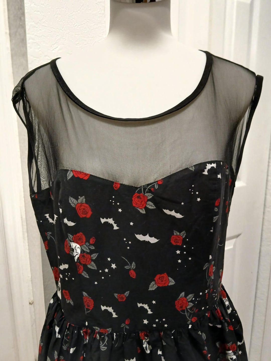 Vintage Rock a Billy Gothic Dress by Hell Bunny XL Roses, Skulls, Bats ...