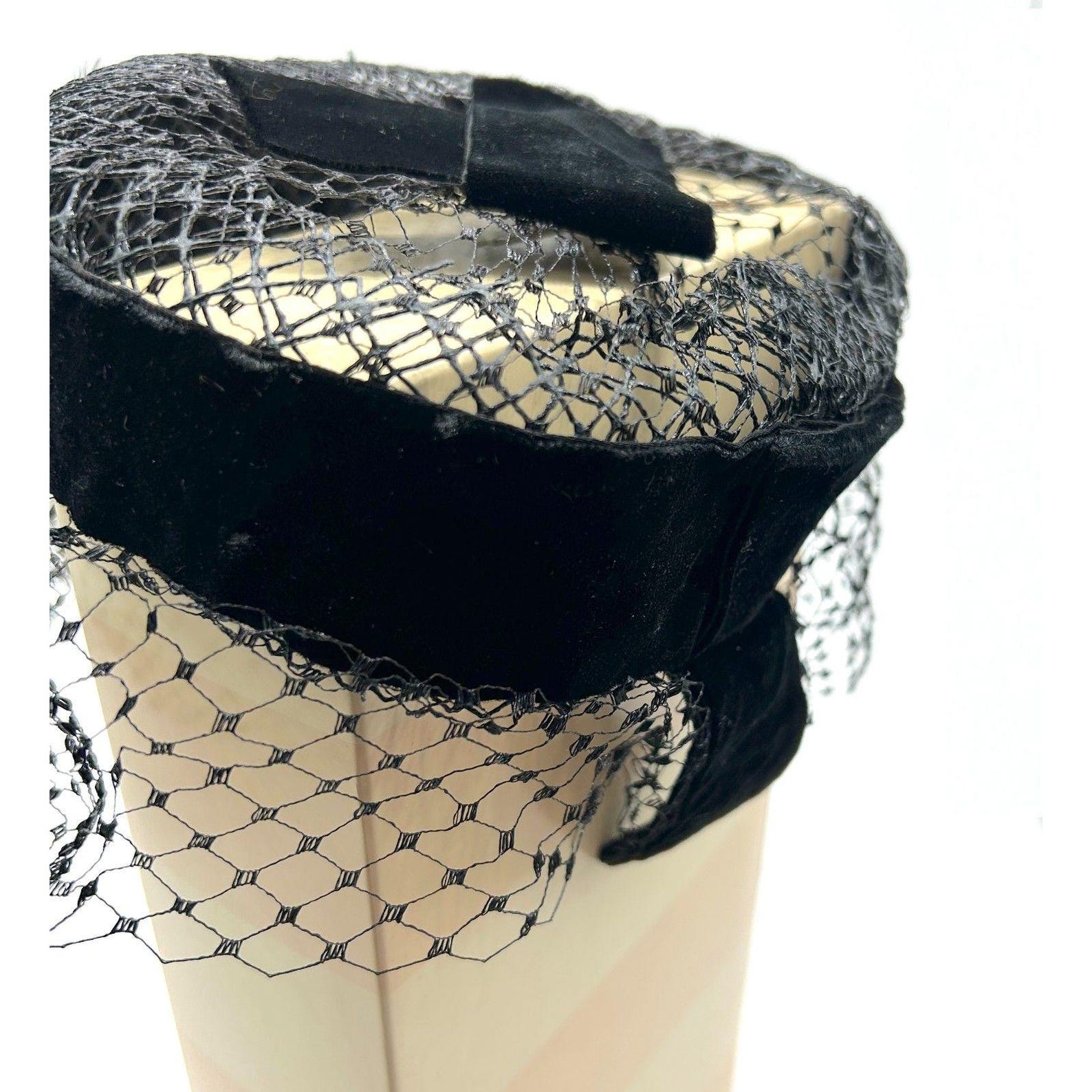 1960's Black Pillbox Netted Hat - Etsy