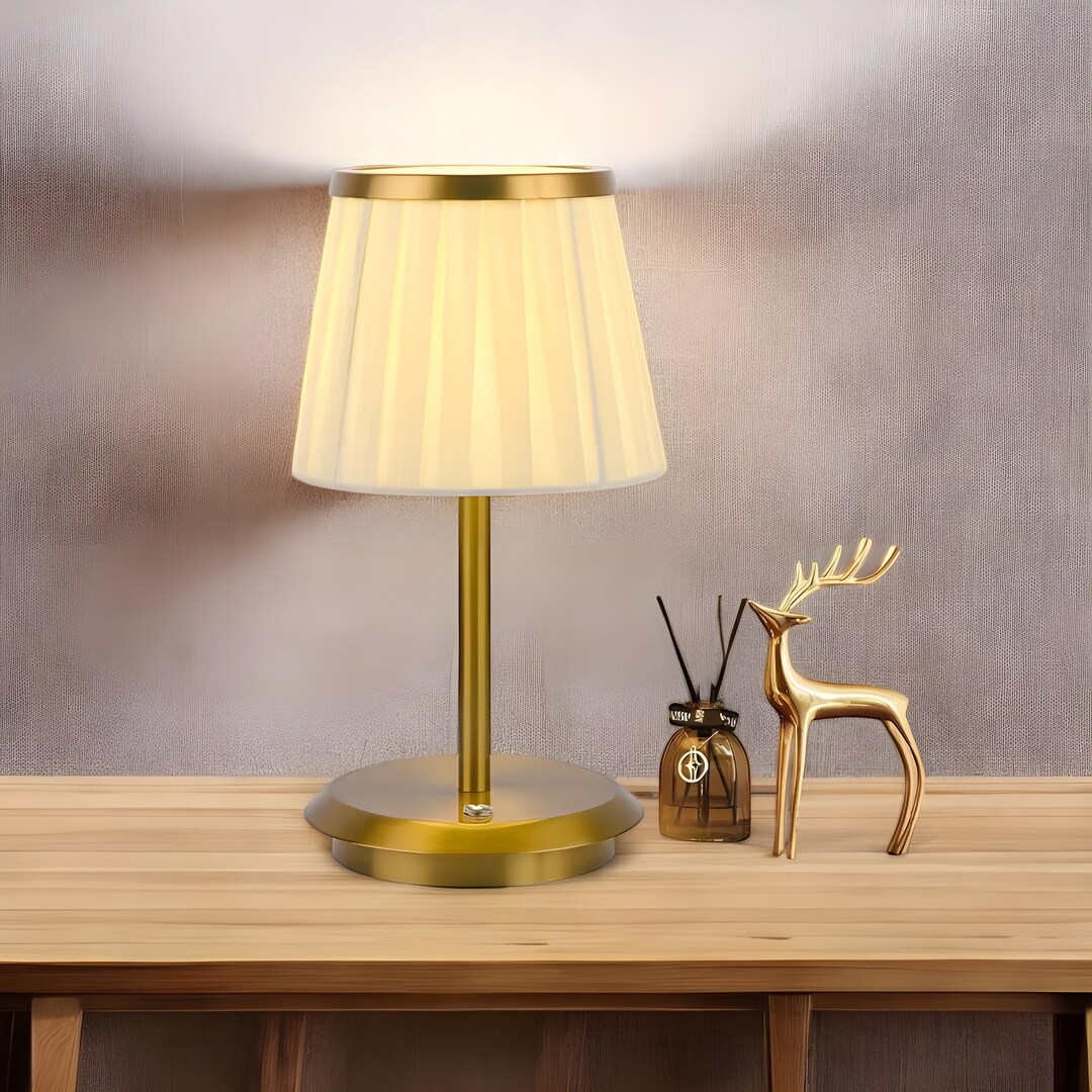 Modern Cordless Golden Table Lamp Golden Living Room Desk Lamp Living ...