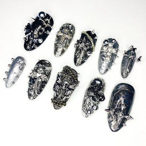 Gothic Chained Handmade Press-on Nails, Punk Inspired Fake Nails ...