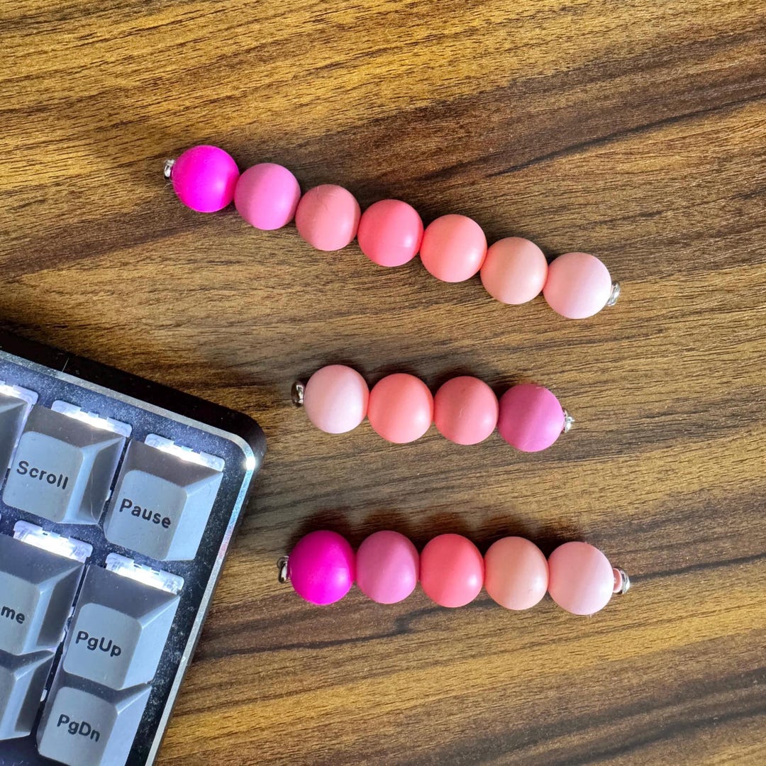 Pink Gradient Bead Fidget for ADHD, Anxiety & Focus Subtle, Chic ...