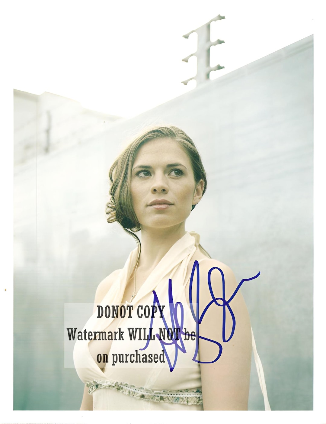 HAYLEY ATWELL 8 X10 20x25 Cm Autographed Signed Photo - Etsy