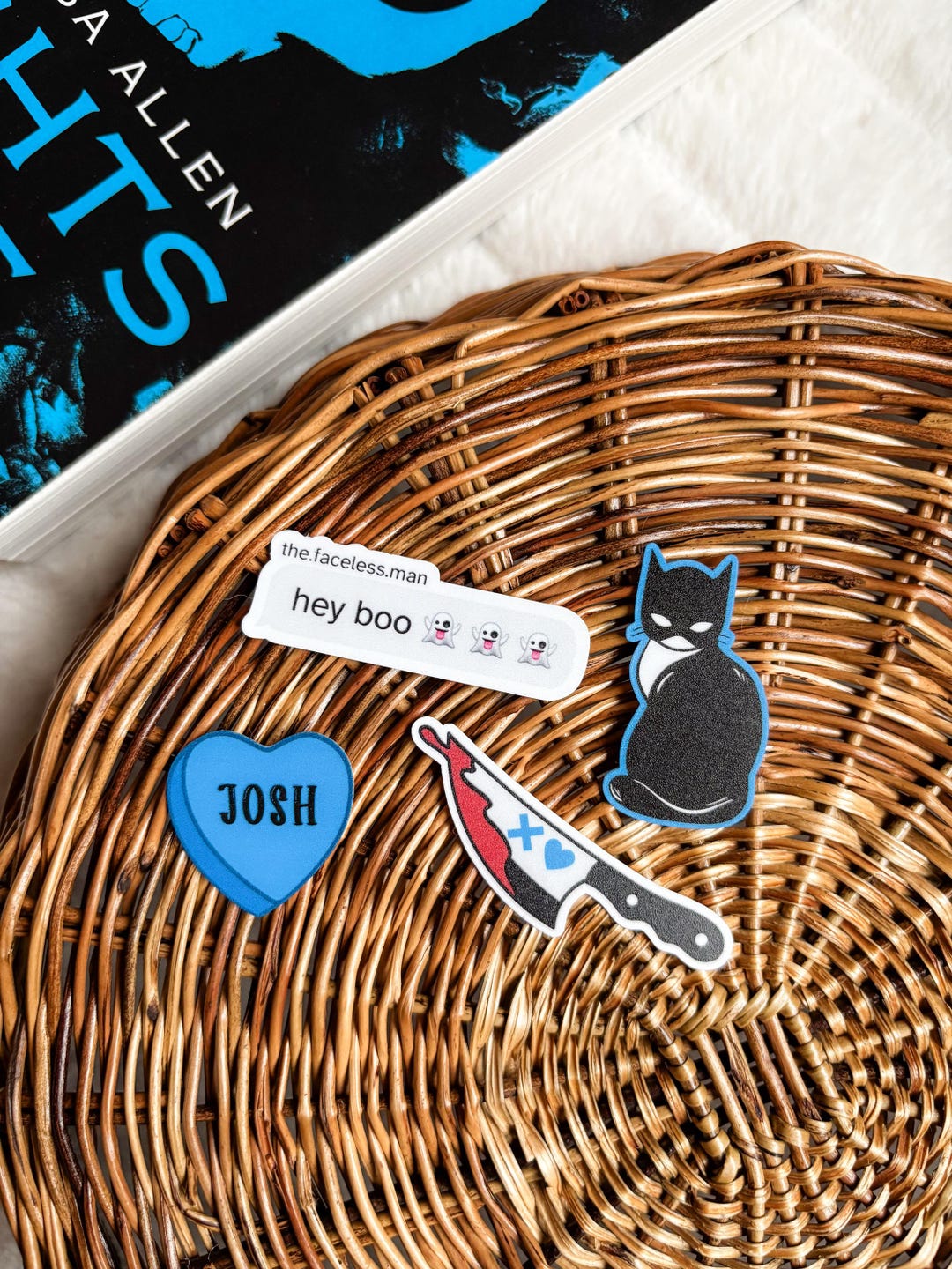 Lights Out Sticker, Dark Romance, Book Sticker, Kindle Sticker, Reading ...