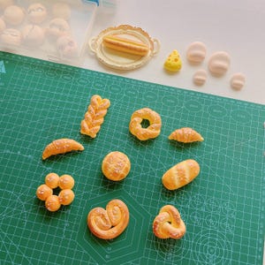 Handmade Clay Food Magnets/handcrafted Bread/themed Fridge Magnets Set ...