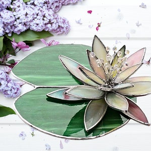 Stained Glass Water Lily, Tiffany Style Crystal Accent Decor - Etsy