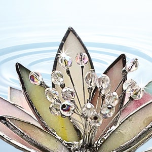 Stained Glass Water Lily, Tiffany Style Crystal Accent Decor - Etsy