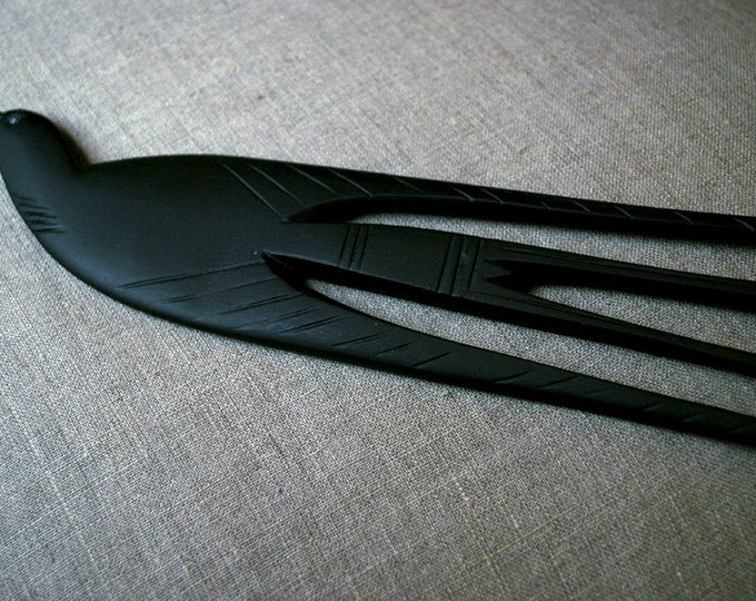 Vintage Dark Wood Bird Comb Carved Ebony Black Wooden Swallow Fork Wall ...