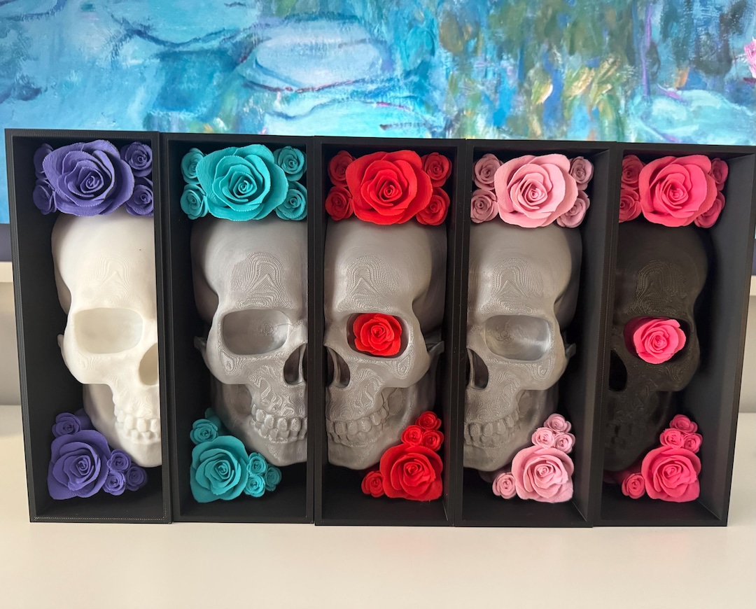 Skull & Roses Book Nook: 3D Printed Gothic Bookshelf Decor - Etsy