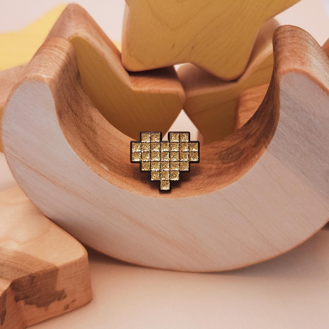 Gold Glitter Pixel Heart Enamel Pin, Kawaii Accessory - Etsy