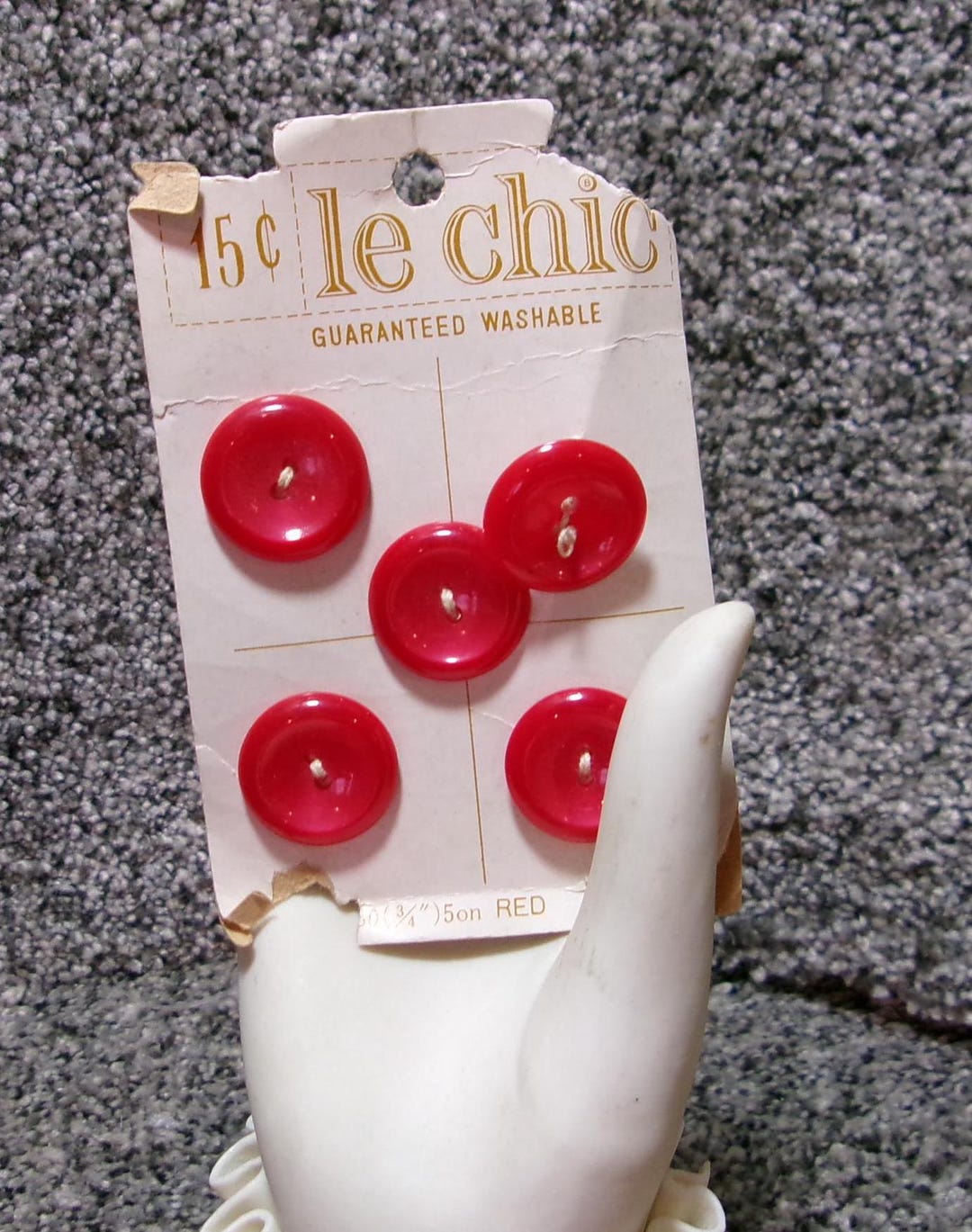 Vintage Red Buttons on Original Card by Le Chic - Etsy