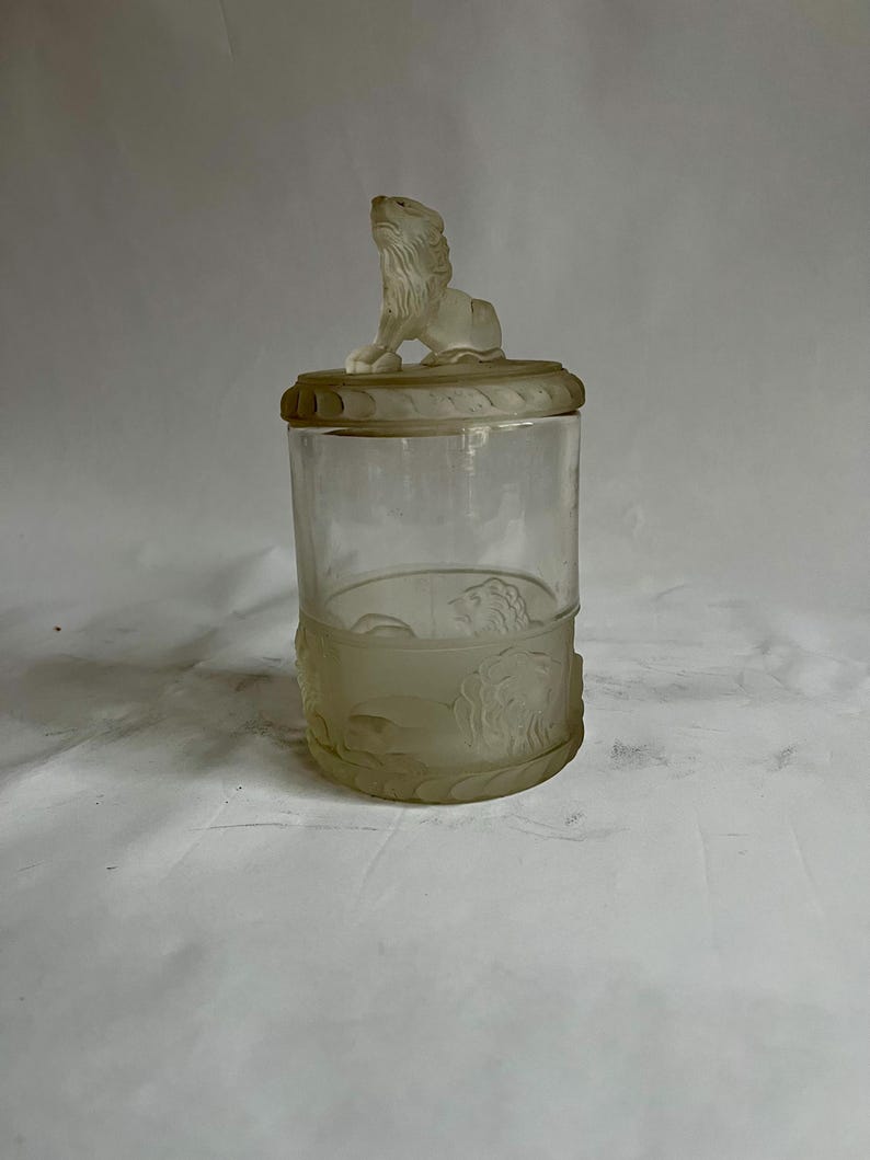 Antique Gillinder & Sons Frosted Glass Lion Covered Jar Country Club ...