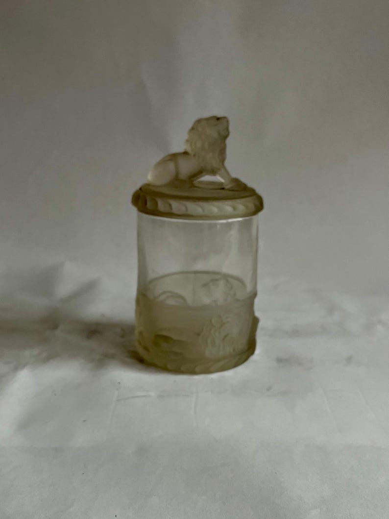 Antique Gillinder & Sons Frosted Glass Lion Covered Jar Country Club ...
