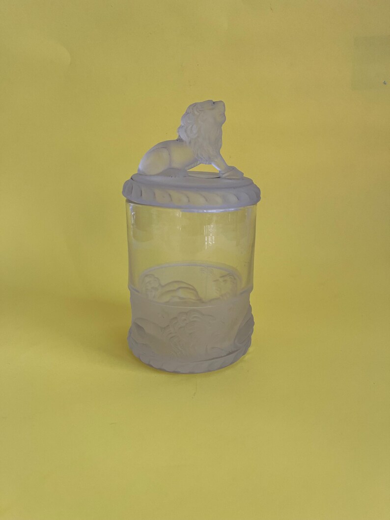 Antique Gillinder & Sons Frosted Glass Lion Covered Jar Country Club ...