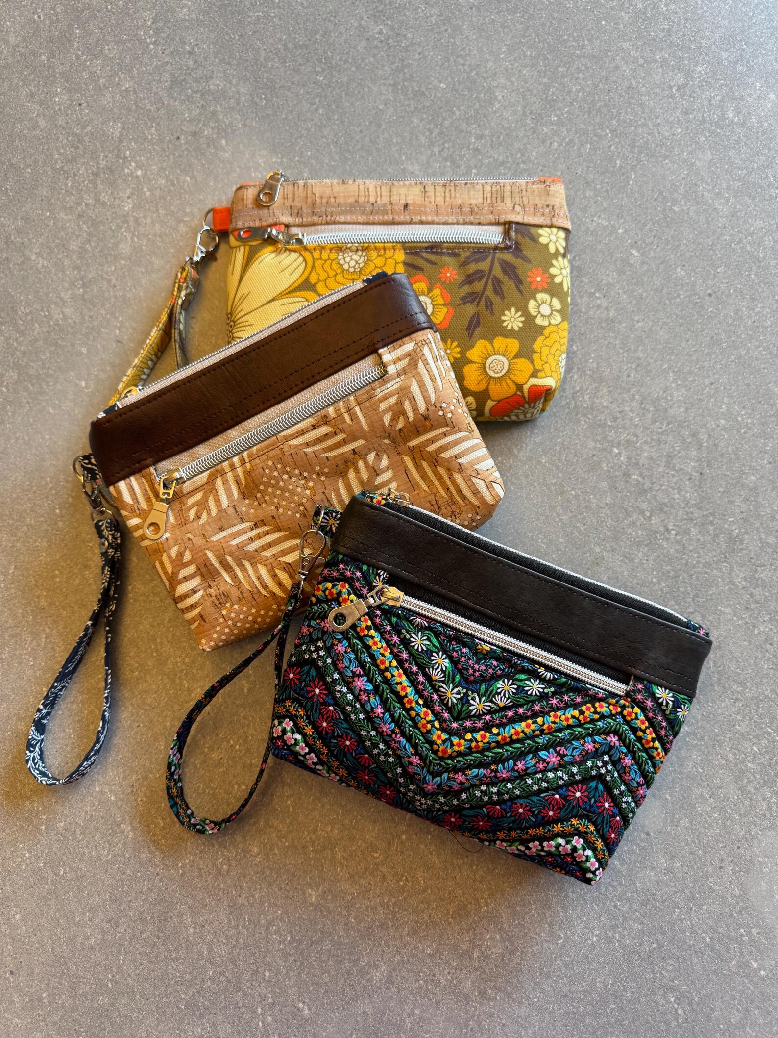 Wristlet Purse - Small Cork/vegan Leather Zipper Pouch, Handmade - Etsy