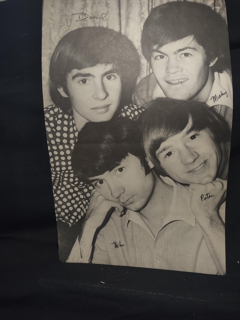 16 Magazine Posters. Monkees, Hermans Hermits DC5, Mark Lindsey ...