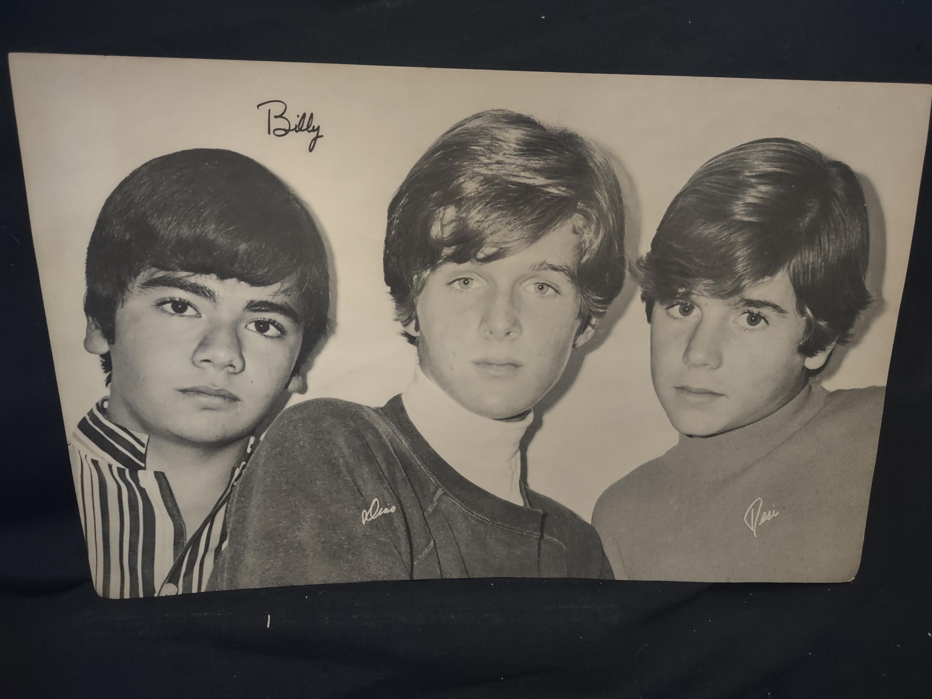 16 Magazine Posters. Monkees, Hermans Hermits DC5, Mark Lindsey ...