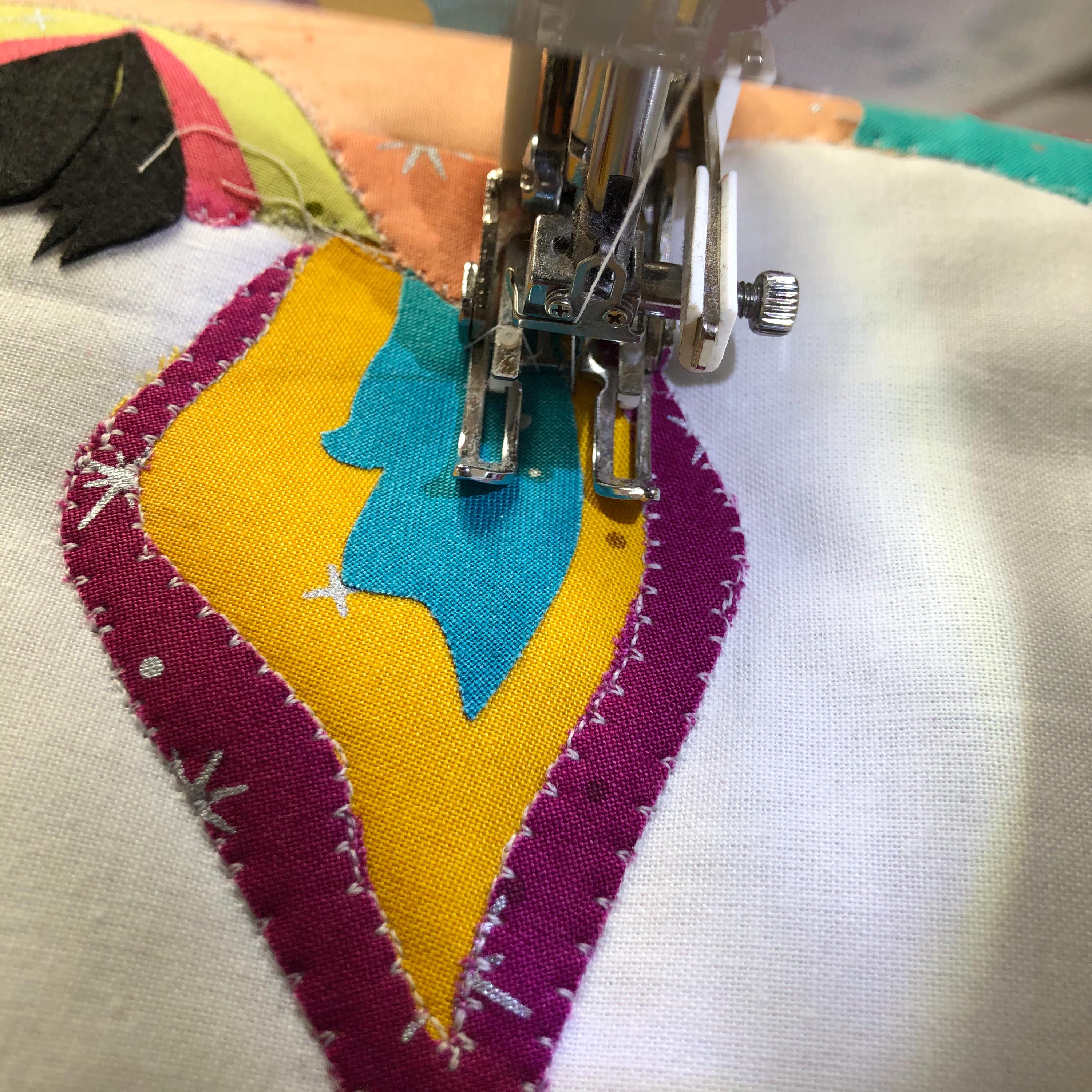 Delphine Brooks Gerry Giraffe Applique Cushion Sewing Instruction and ...