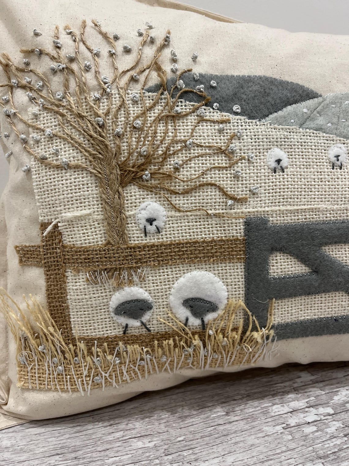 Delphine Brooks Rustic Home Sheep Applique Cushion Sewing Instruction ...