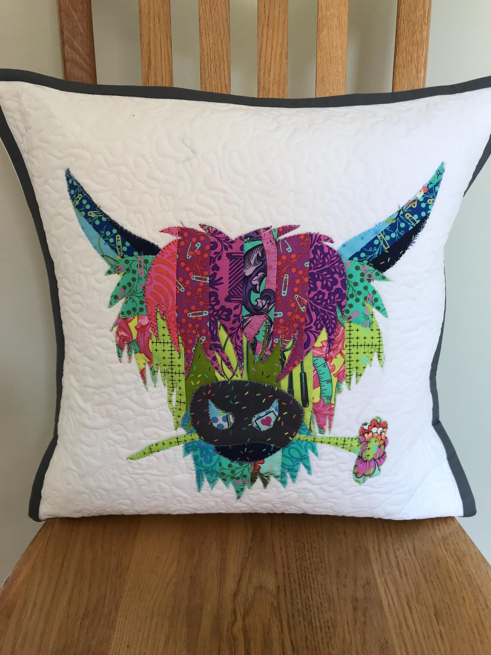 Delphine Brooks Highland Cow Applique Cushion Sewing Instruction and ...